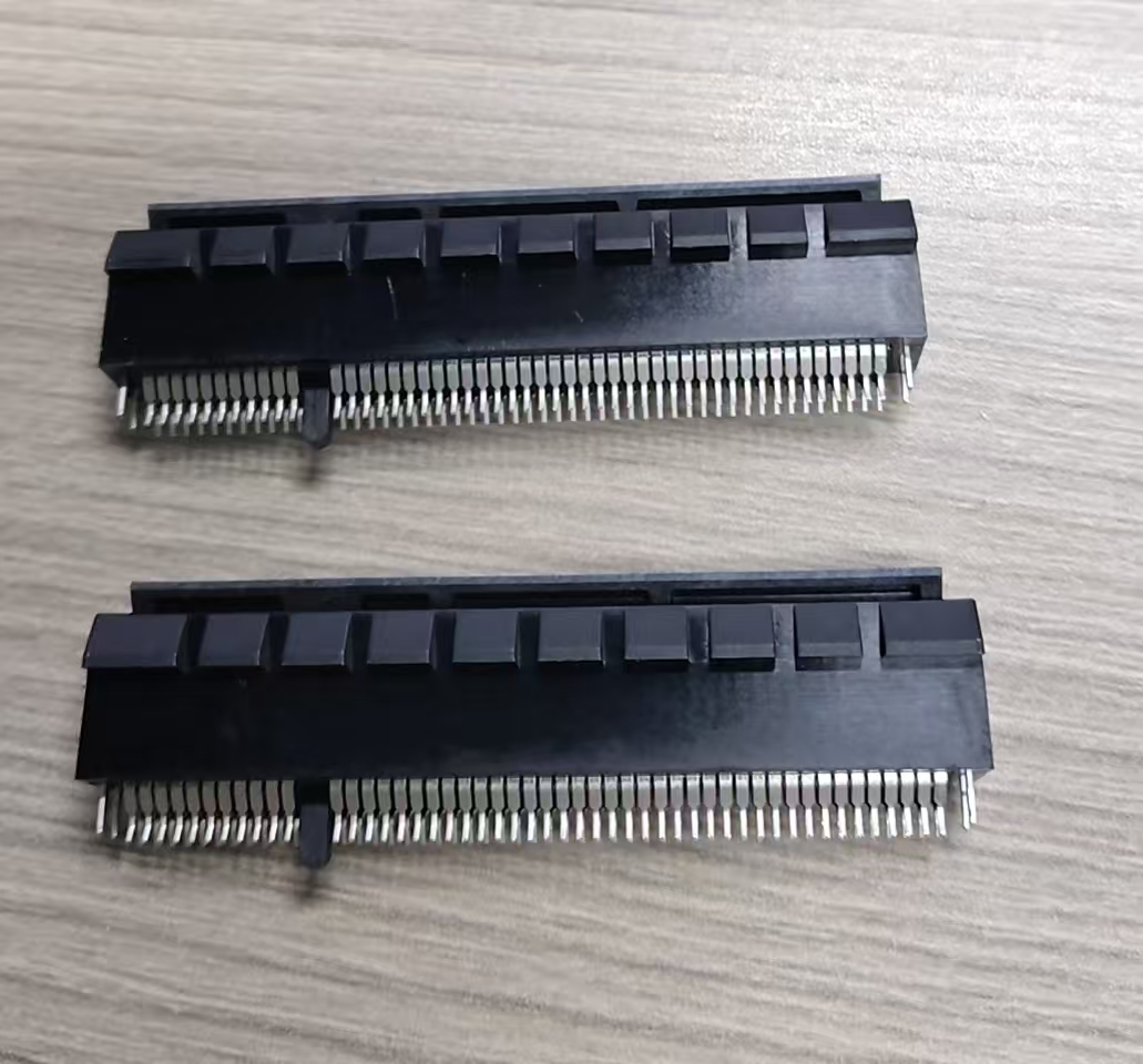 PCIE5-98P-01-H PCIE5.0 98P 夹板无螺丝 1u 黑 Copper Alloy,Straddle Type(1.6 ...